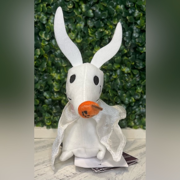Disney | Toys | Disney Parks Nightmare Before Christmas Zero Magnetic ...